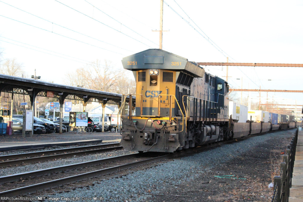 CSX 3251